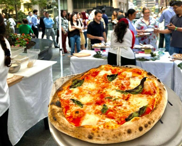 How to Plan the Perfect Pizza Event for Any Occasion | Tips & Ideas